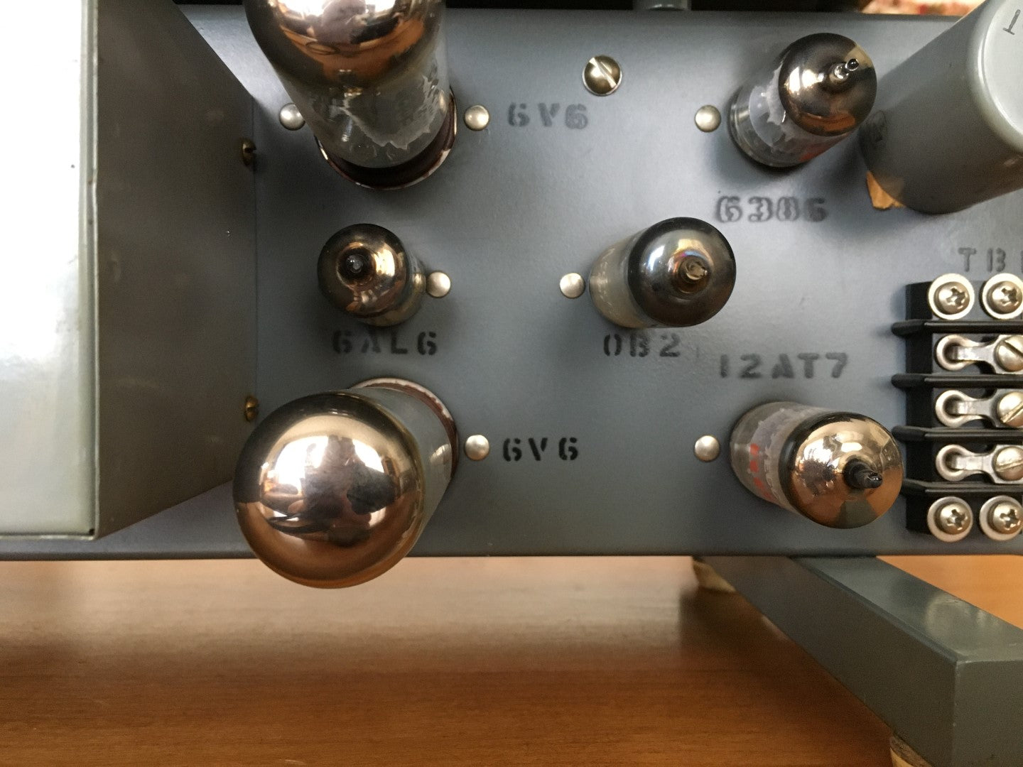 Gates Sta-Level Tube Compressor Excellent Condition